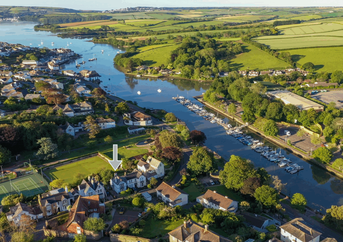 3, Derby Road - Charles Head Estate Agents